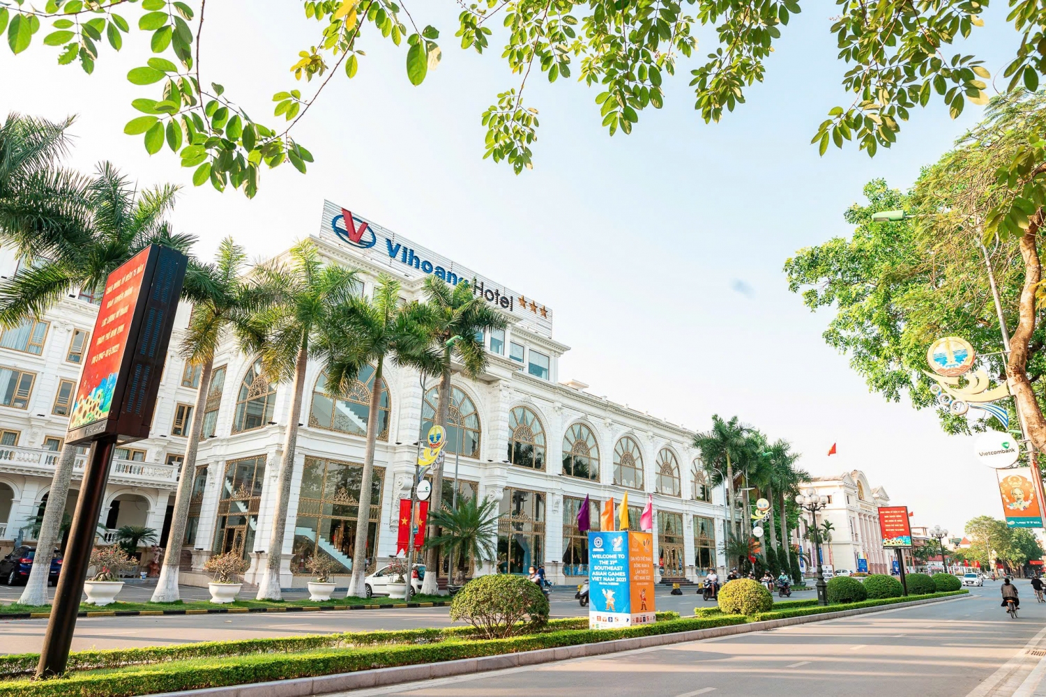 Vihoang Hotel - Khách Sạn Vị Hoàng - 151 Nguyễn Du - Tp Nam Định